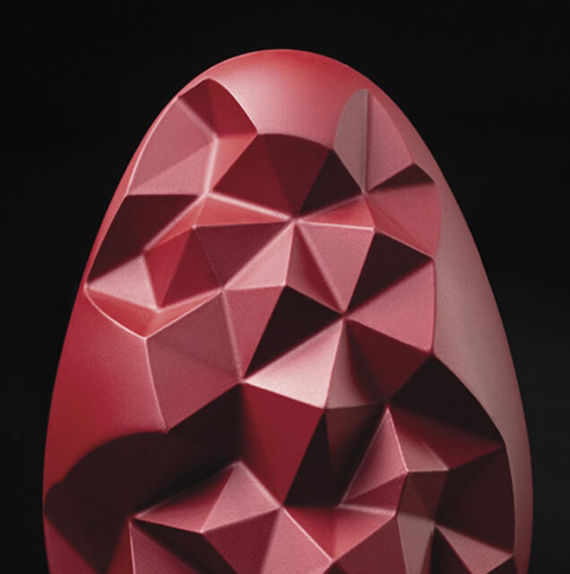 Picasso Chocolate Egg | Chocolat-Chocolat Inc.