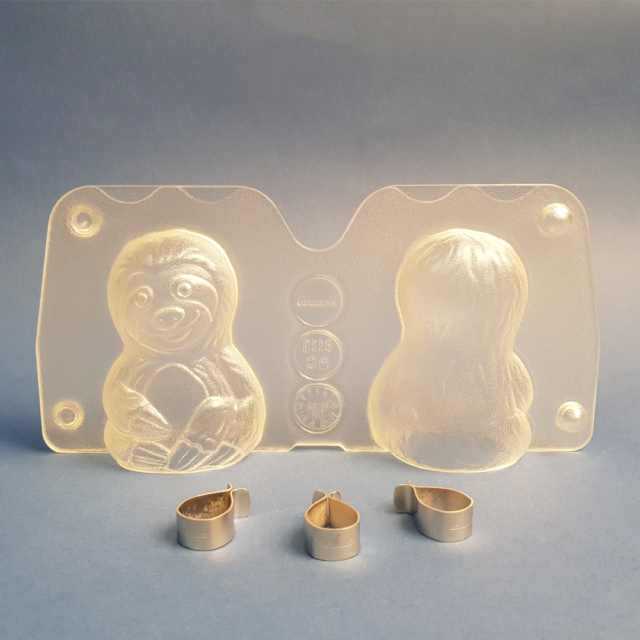 Chocolate Mold, "Lazy" Sloth | Chocolat-Chocolat Inc.