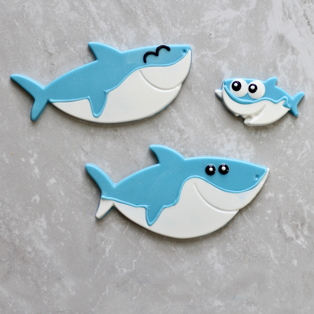 Chocolate mold, Shark Family | Chocolat-Chocolat Inc.