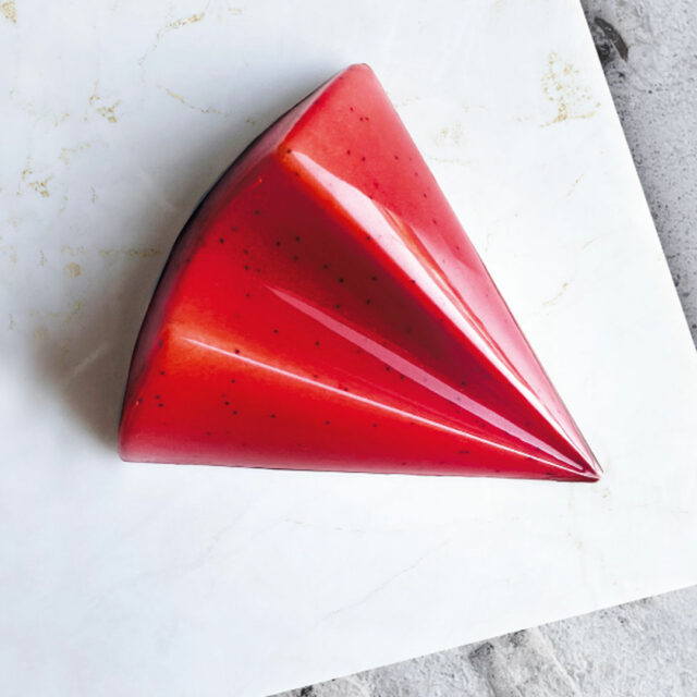 Praline Chocolate Mold - Origami by Melissa Coppel | Chocolat-Chocolat Inc.